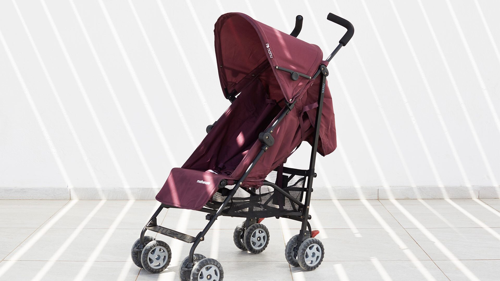 Ska du flyga med barnvagn? Läs det här först! | TUI Inspiration